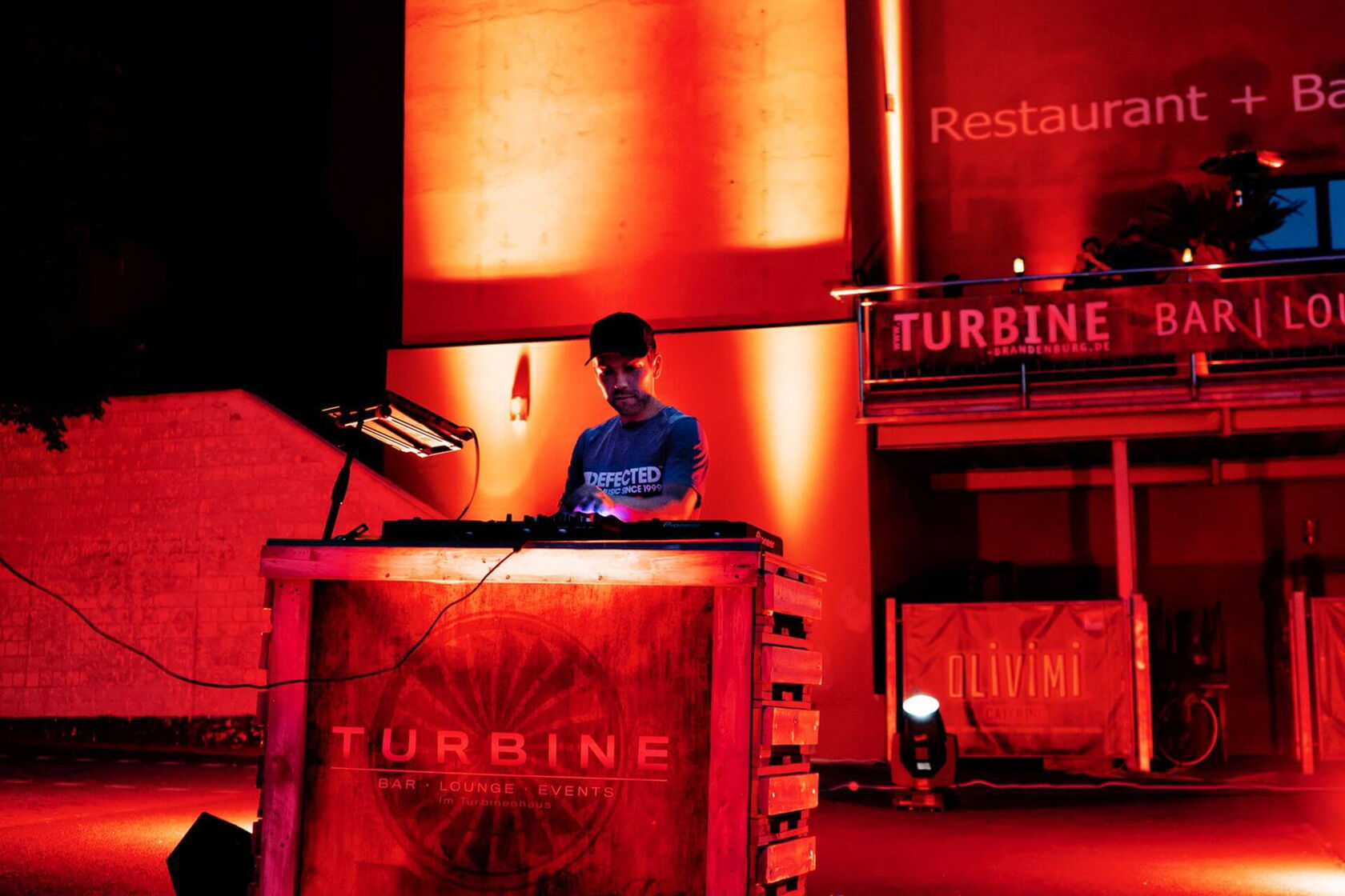 Turbine Bar Lounge Food